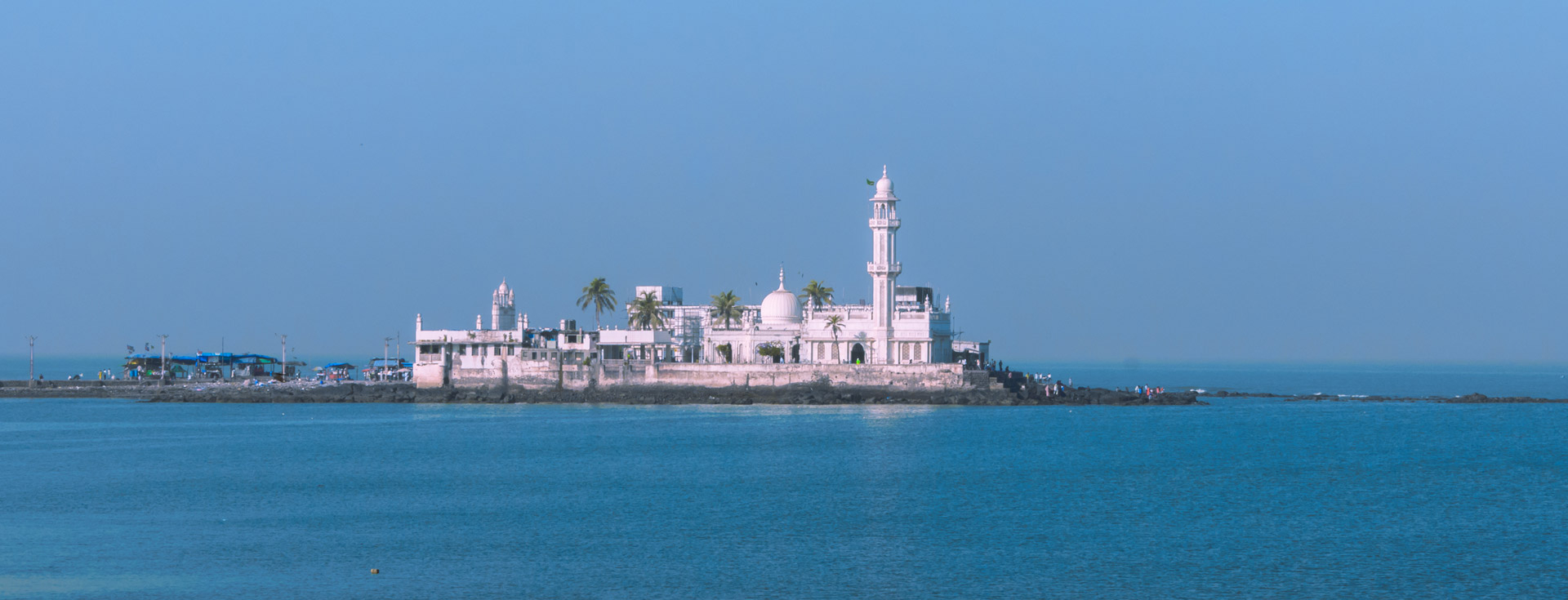 Explore Haji Ali Dargah | The Leela Mumbai