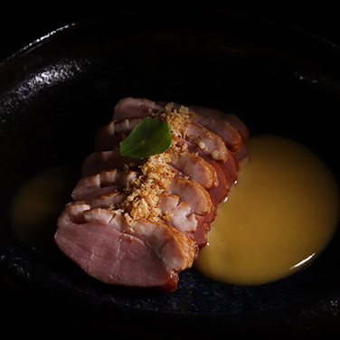 ZLB 23 - A Kyoto Speakeasy Restaurant | The Leela Palace Bengaluru